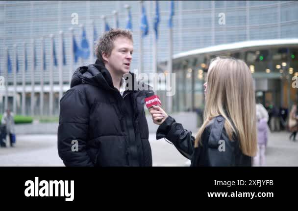 News dissemination Stock Videos & Footage - HD and 4K Video Clips - Alamy