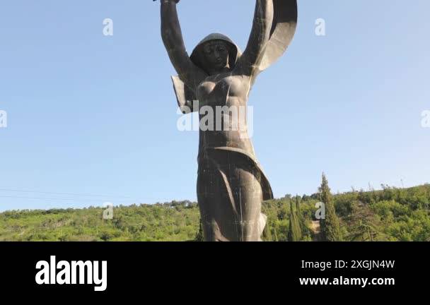 Giant soviet statue Stock Videos & Footage - HD and 4K Video Clips - Alamy