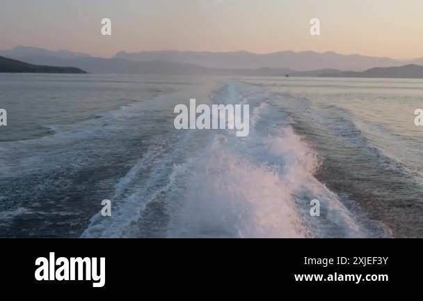 Sea ship plows Stock Videos & Footage - HD and 4K Video Clips - Alamy