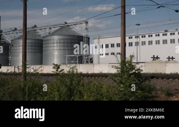 White storage silos Stock Videos & Footage - HD and 4K Video Clips - Alamy
