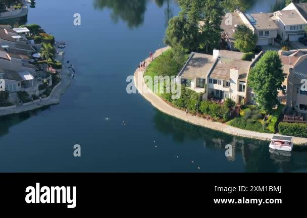 Every morning, residents in Calabasas, California, USA, enjoy running ...