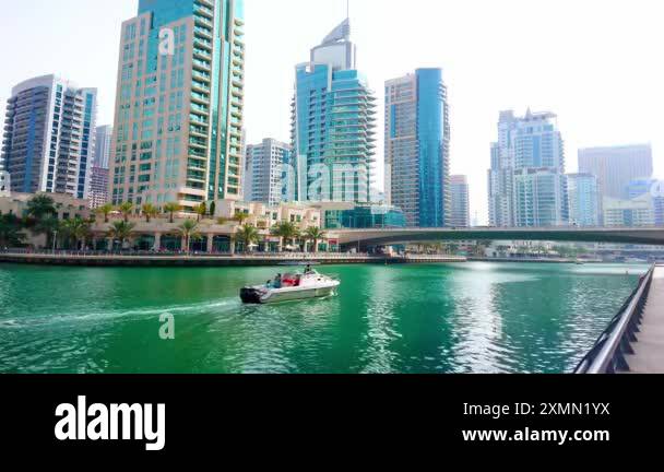 DUBAI, UAE - MARCH 2, 2020: Dubai Marina walking zone opens the view on ...