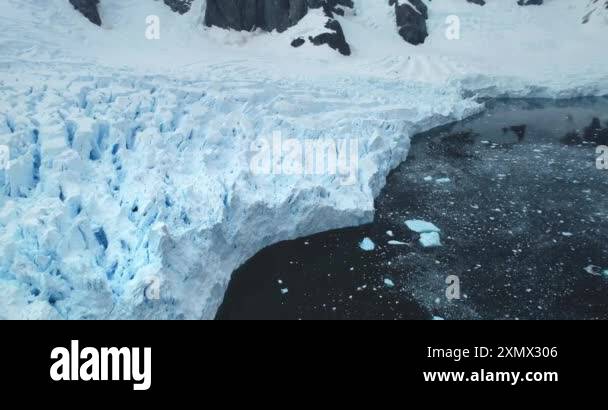 Iceberg floats in south Stock Videos & Footage - HD and 4K Video Clips - Alamy