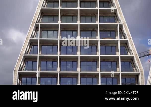 Modern tall building architecture Stock Videos & Footage - HD and 4K ...