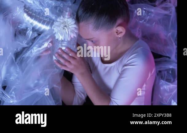 Vulnerable flower Stock Videos & Footage - HD and 4K Video Clips - Alamy