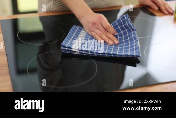 Food particle Stock Videos & Footage - HD and 4K Video Clips - Alamy