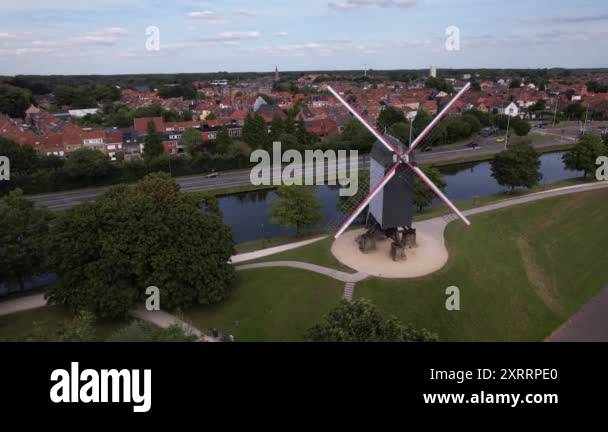 Windmill towers Stock Videos & Footage - HD and 4K Video Clips - Alamy