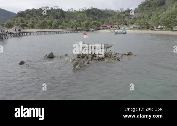 Padang sumatra port Stock Videos & Footage - HD and 4K Video Clips - Alamy