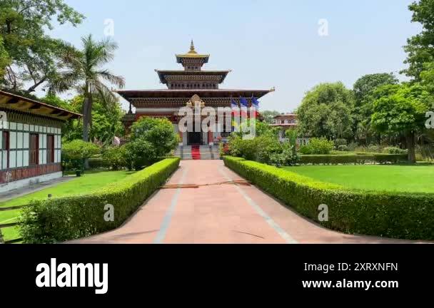 Mahabodhi temple bodh gaya tree Stock Videos & Footage - HD and 4K ...