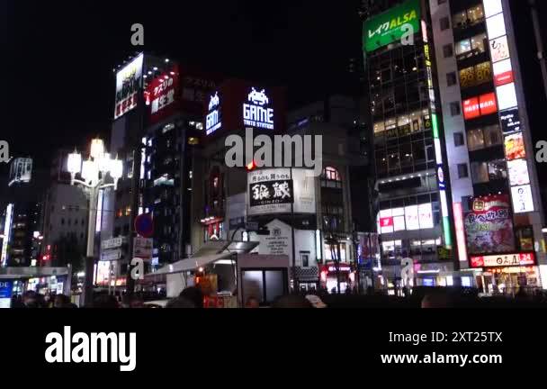 Tokyo kabukicho tower Stock Videos & Footage - HD and 4K Video Clips ...