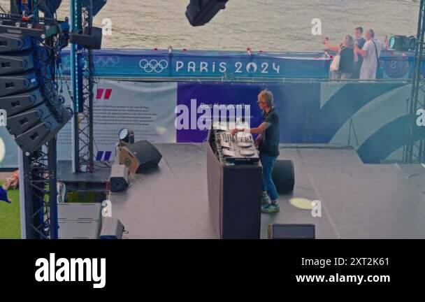 Decorating Paris city with Olympic symbols and the 2024 Olympic colors ...