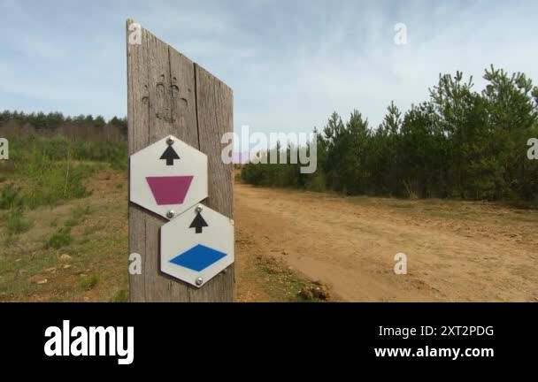 Walking route signs Stock Videos & Footage - HD and 4K Video Clips - Alamy