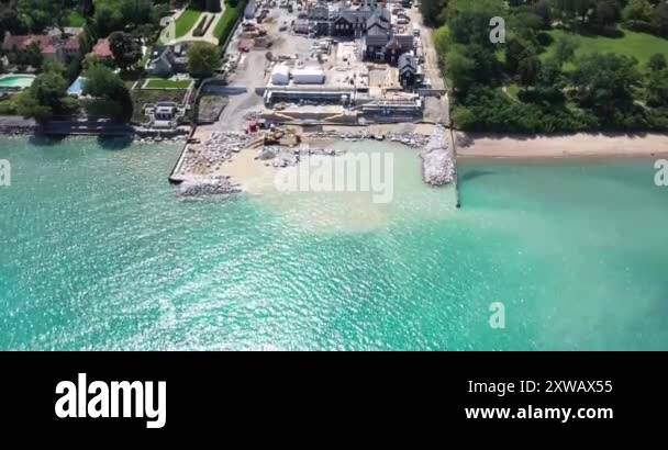 Phoenix Suns co-owner Justin Ishbia builds a 68,000 square foot home ...