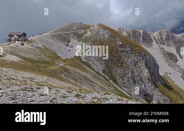 Mount abruzzi Stock Videos & Footage - HD and 4K Video Clips - Alamy