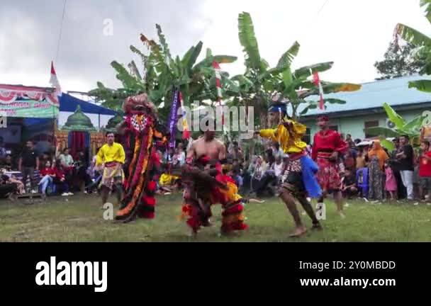 Balikpapan-Indonesia September 1st,2024 Fighting Kuda lumping player ...