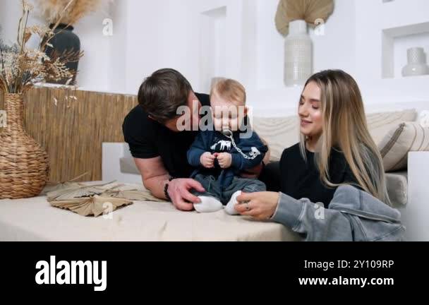Tickle baby feet Stock Videos & Footage - HD and 4K Video Clips - Alamy