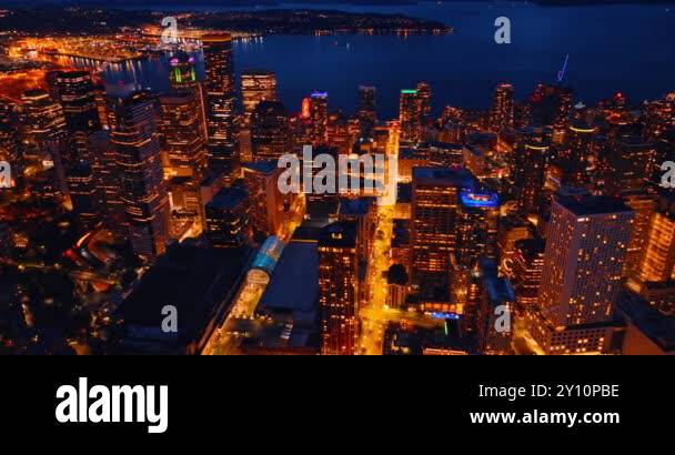 Spectacular scenery of modern Seattle, Washington, the USA. Gorgeous ...