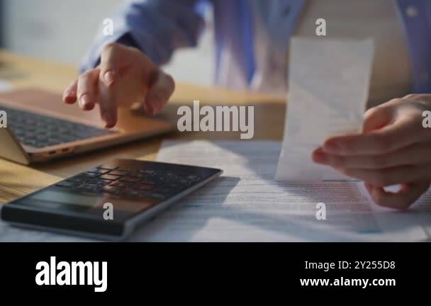 Calculating mistake Stock Videos & Footage - HD and 4K Video Clips - Alamy