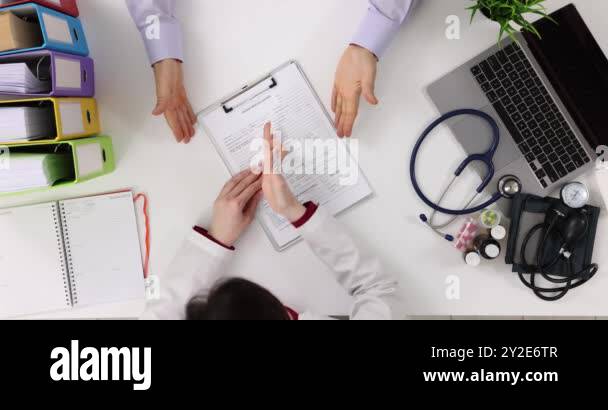 Patient doctor argue Stock Videos & Footage - HD and 4K Video Clips - Alamy