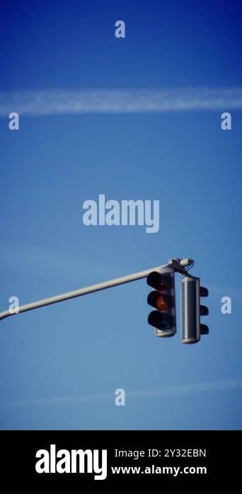 Traffic lights on horizontal pole Stock Videos & Footage - HD and 4K ...