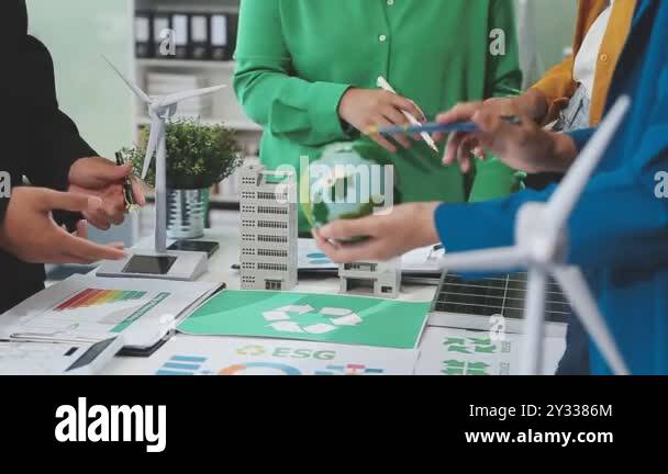 Green paper people Stock Videos & Footage - HD and 4K Video Clips - Alamy