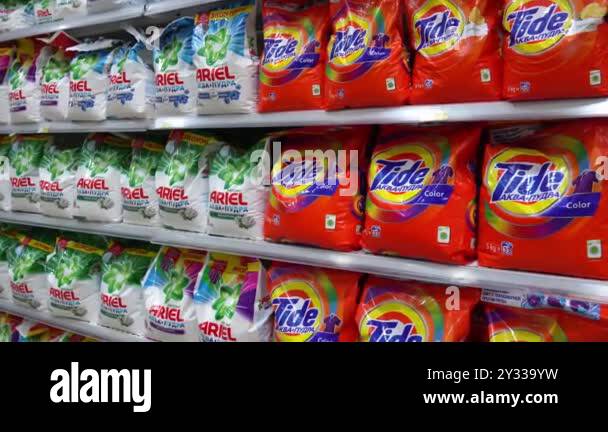 Packshot laundry detergent Stock Videos & Footage - HD and 4K Video ...