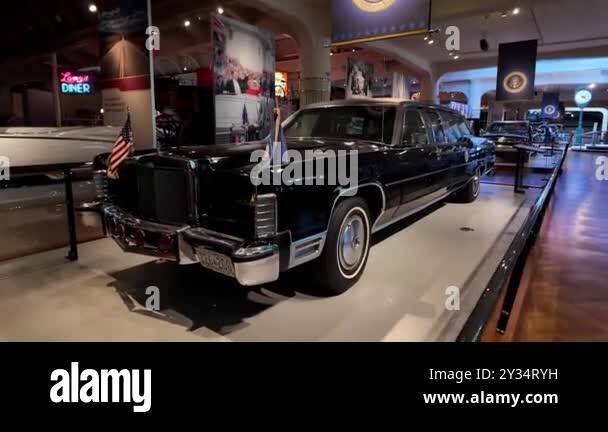 Ronald reagan flags Stock Videos & Footage - HD and 4K Video Clips - Alamy