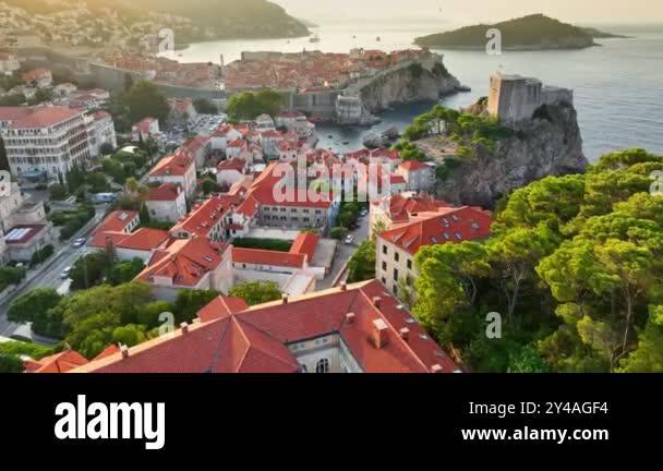 Famous tiled buildings Stock Videos & Footage - HD and 4K Video Clips ...