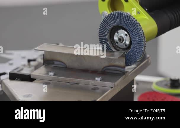 Automated Robotic Angular Grinder Robot Arm Metal Fabrication Process ...