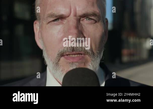 Reporter report Stock Videos & Footage - HD and 4K Video Clips - Alamy