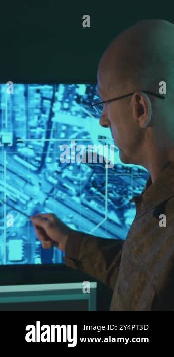 Situation display map Stock Videos & Footage - HD and 4K Video Clips ...