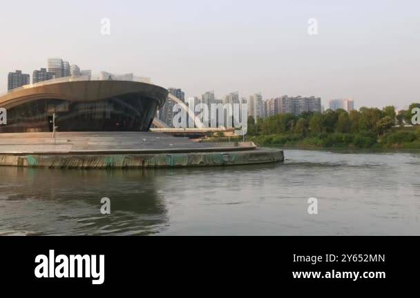 Chengdu garden city Stock Videos & Footage - HD and 4K Video Clips - Alamy