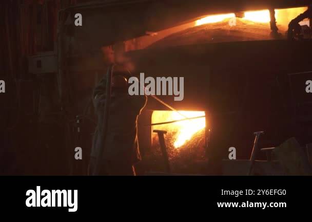 Dim workshop hands shaping Stock Videos & Footage - HD and 4K Video ...