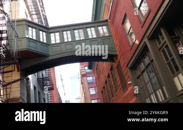 New York City Staple street skybridge. Vintage retro industrial ...