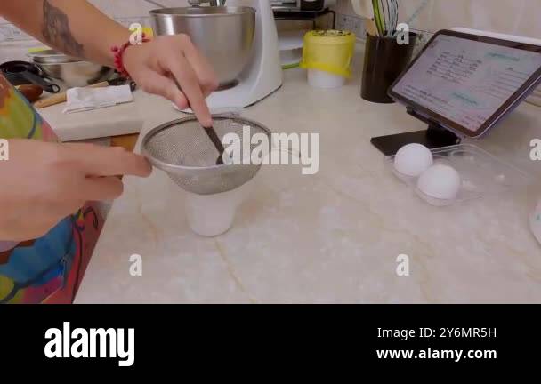 Woman straining Stock Videos & Footage - HD and 4K Video Clips - Alamy