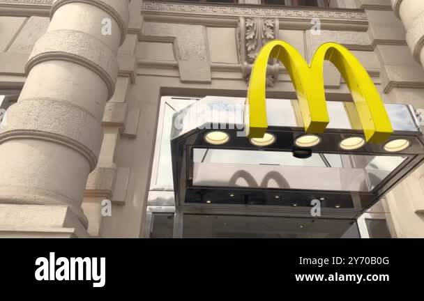 High street brand logo Stock Videos & Footage - HD and 4K Video Clips ...