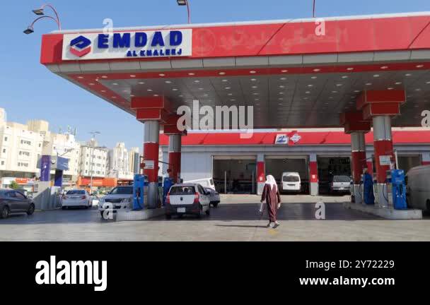 Saudi gas station Stock Videos & Footage - HD and 4K Video Clips - Alamy