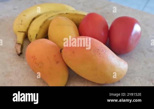 Mangos mexico Stock Videos & Footage - HD and 4K Video Clips - Alamy