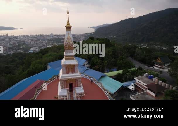 Wat thep nimit Stock Videos & Footage - HD and 4K Video Clips - Alamy