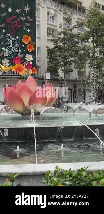 Lotus roundabout Stock Videos & Footage - HD and 4K Video Clips - Alamy