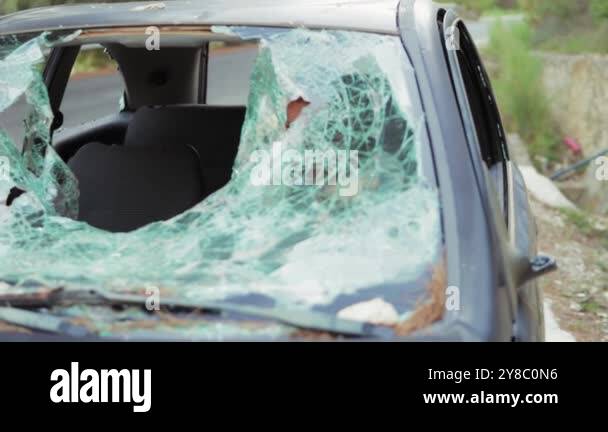 Broken body Stock Videos & Footage - HD and 4K Video Clips - Alamy