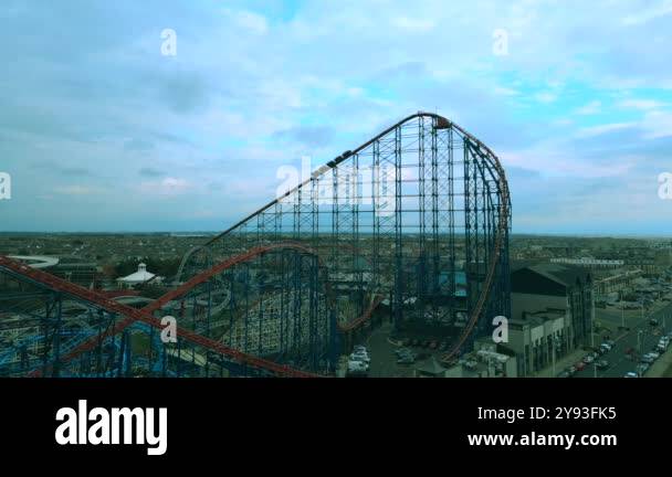 Blackpool fair Stock Videos & Footage - HD and 4K Video Clips - Alamy