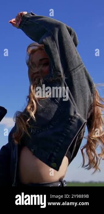 Pop singer vertical Stock Videos & Footage - HD and 4K Video Clips - Alamy