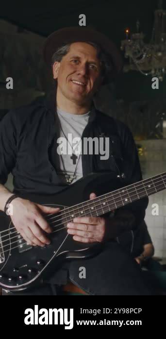 Smile on stage Stock Videos & Footage - HD and 4K Video Clips - Alamy