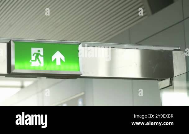 Emergency vehicle access sign Stock Videos & Footage - HD and 4K Video ...