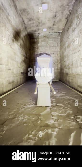 Boat carvings Stock Videos & Footage - HD and 4K Video Clips - Alamy