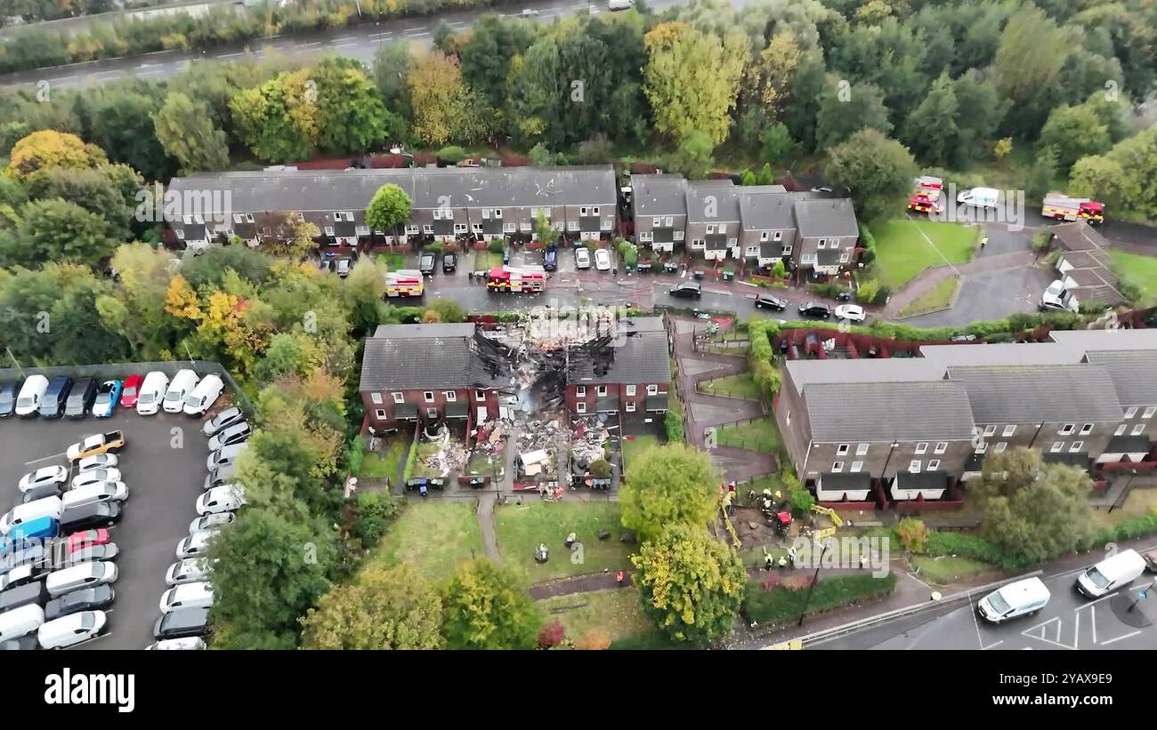 Newcastle fire Stock Videos & Footage - HD and 4K Video Clips - Alamy