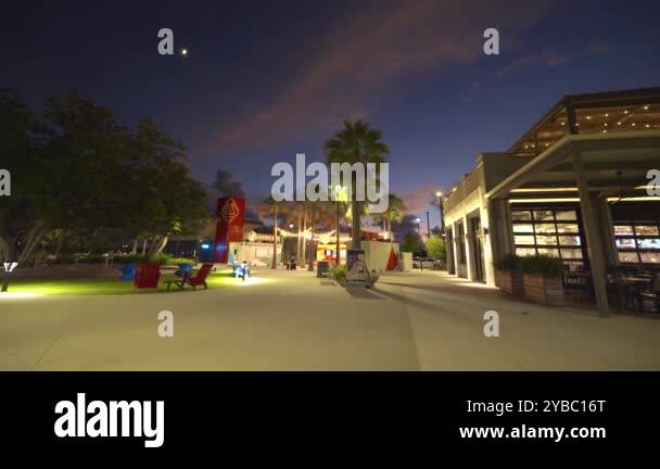 Walkable town center neighborhood with recreational infrastructure in ...