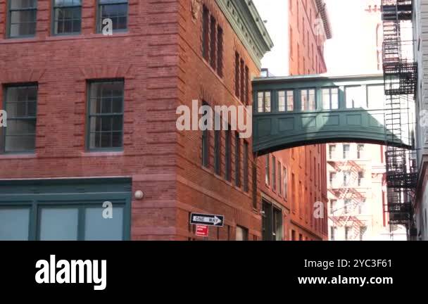 New York City Staple street skybridge. Vintage retro industrial ...