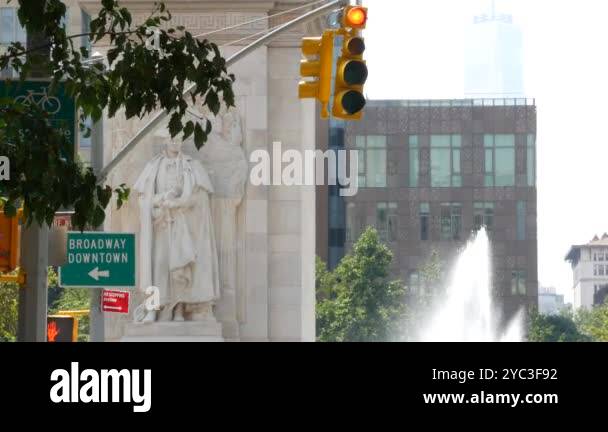 New York City street crossroad, yellow traffic light, transport road ...